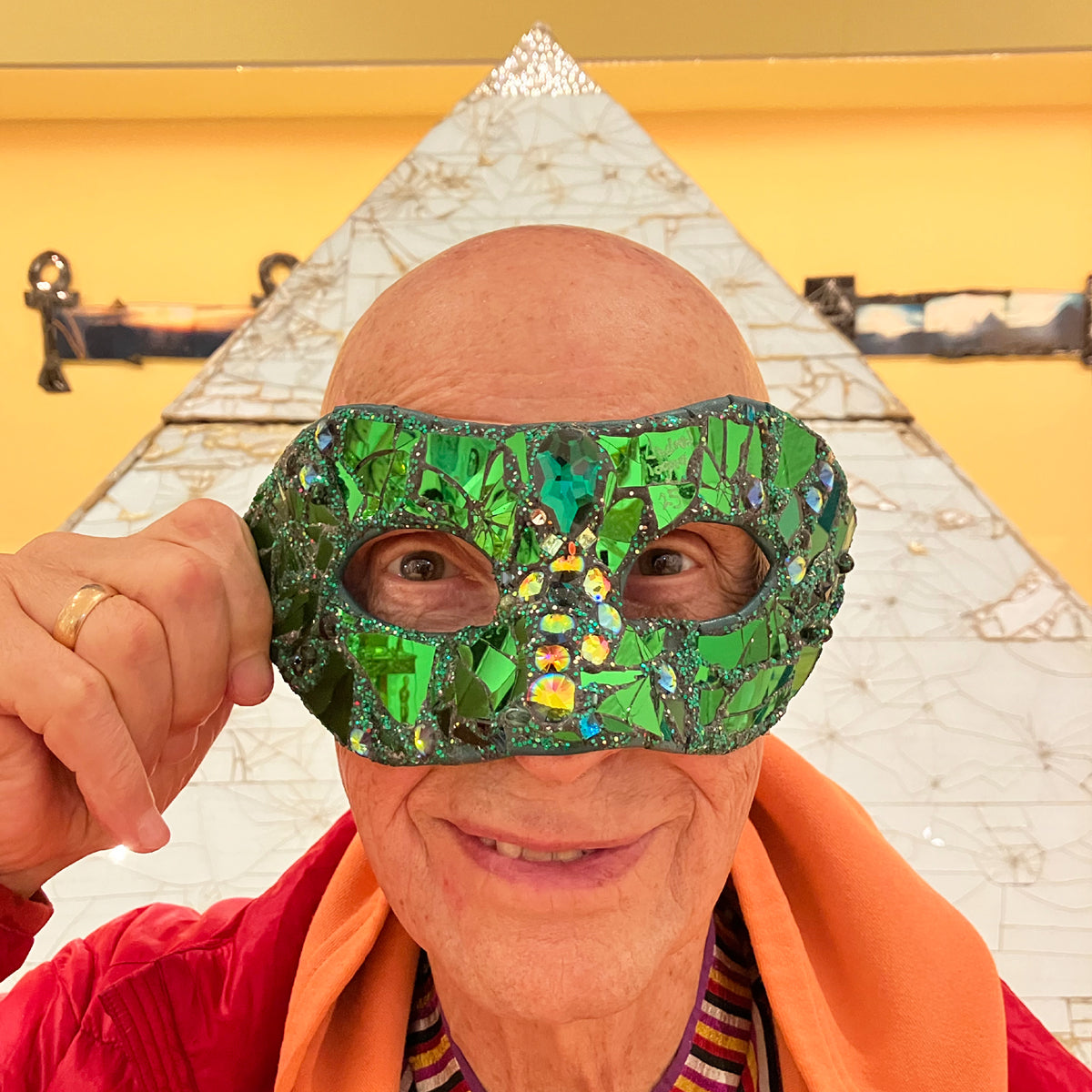 EMERALD GREEN MASK, 2025 – Andrew Logan